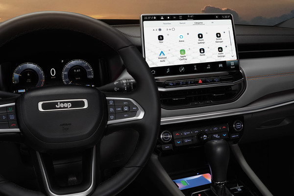 2024 Jeep Compass vs. 2023 Jeep Compass